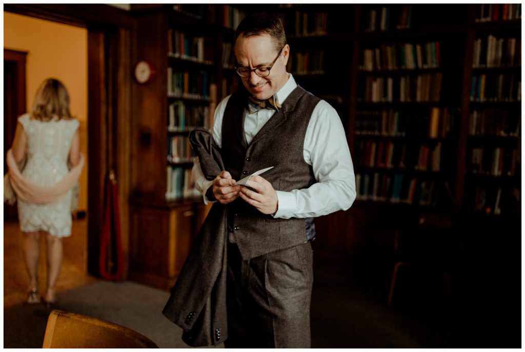 LAKE GENEVA WEDDING PHOTOGRAPHER | YERKES OBSERVATORY WEDDING - MEGAN YANZ